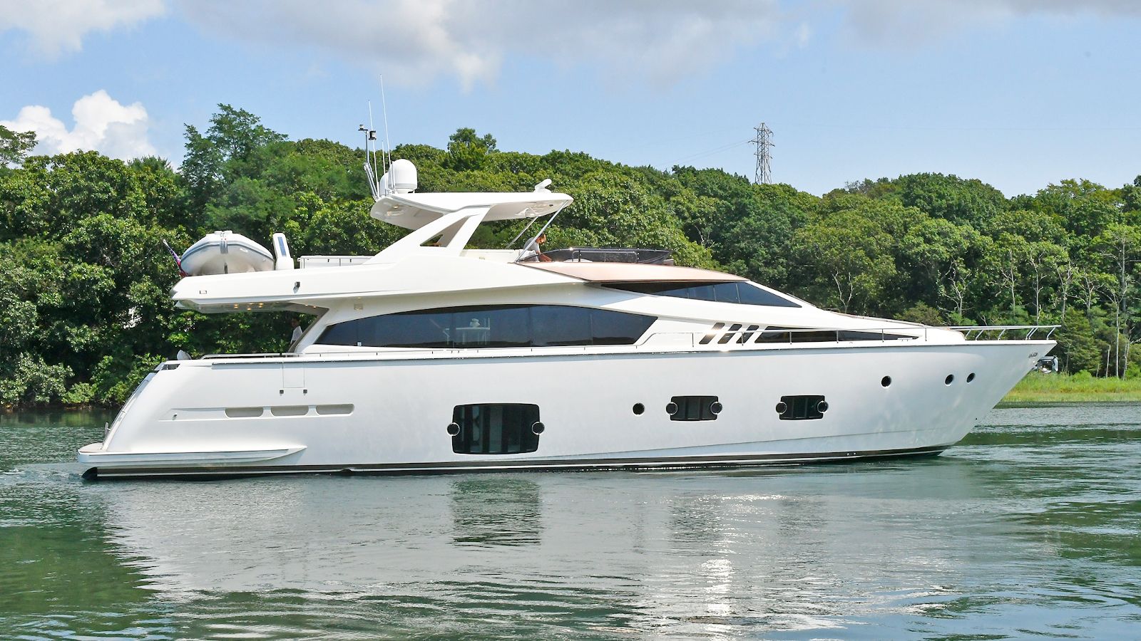 Ferretti motor yacht Montrachet sold